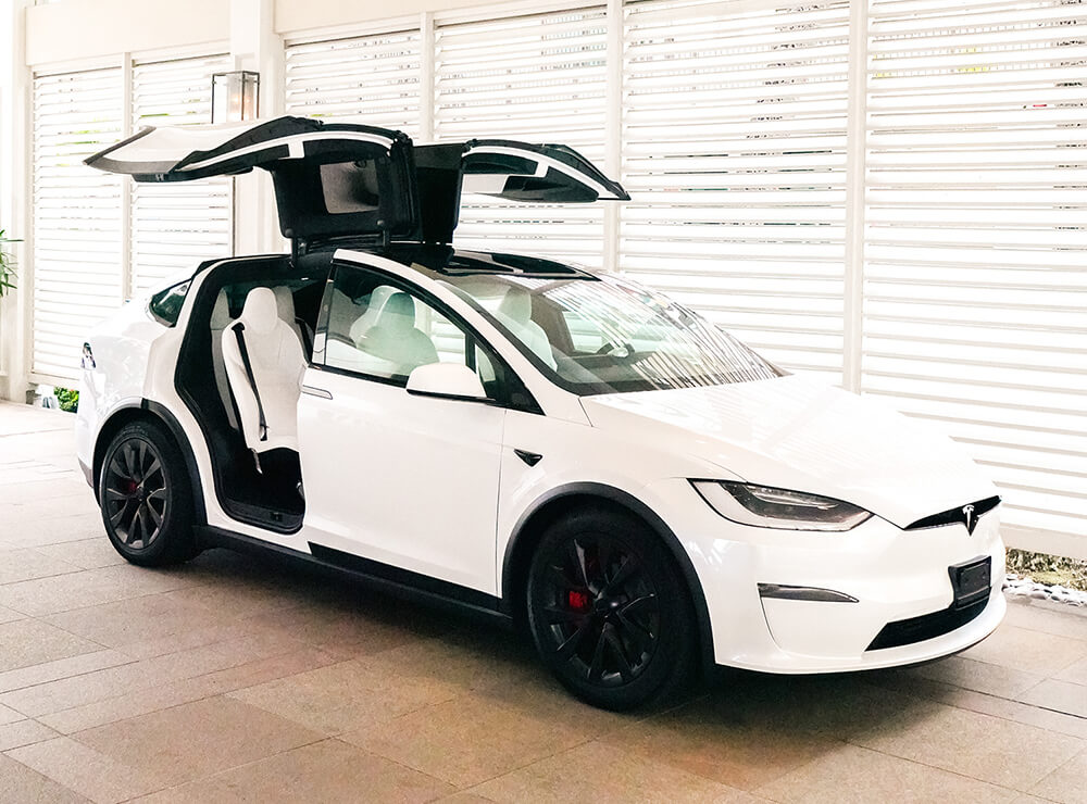 Halekulani Tesla Experience | Halekulani Hotel